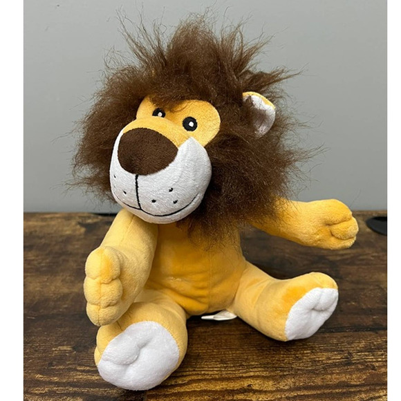 Progressive | Toys | Progressive Linc The Lion Plush | Poshmark